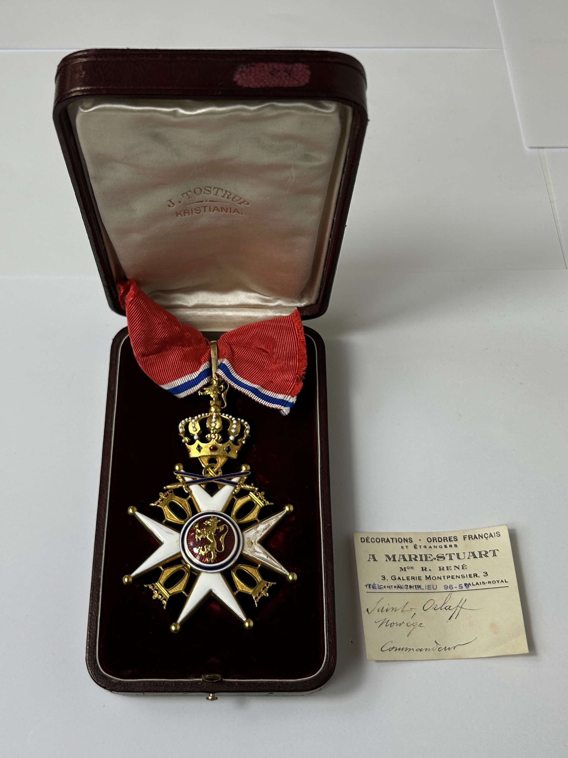 St Olof Medalj Norge kommendör i guld 18K i originallåd | Auktion